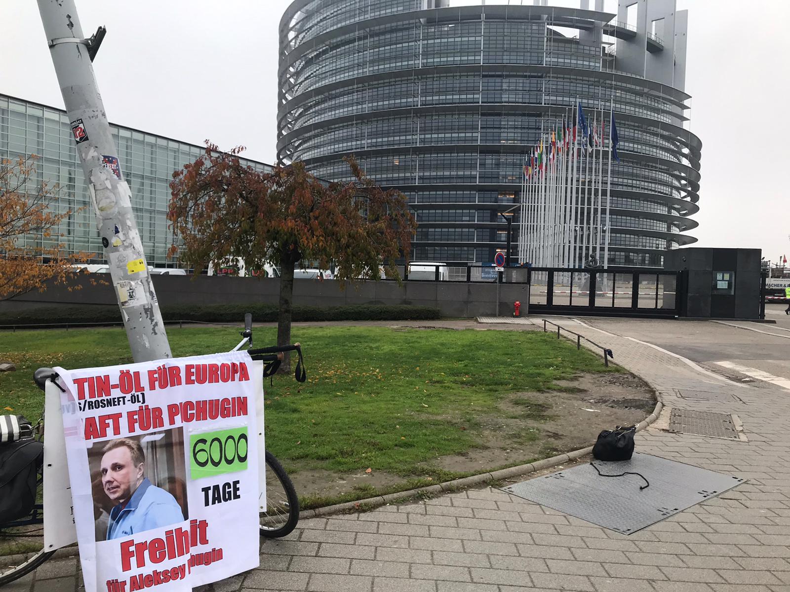 6,000 Days and Counting – Picket Held in Strasbourg to Protest ...